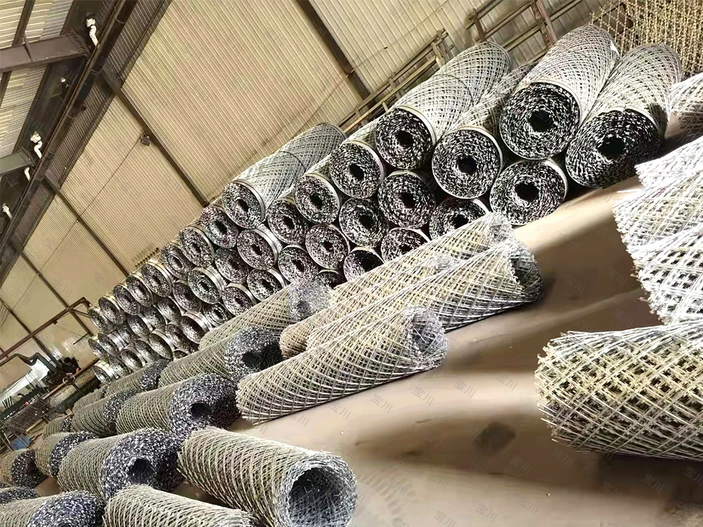 Barbed Wire Border Isolation Net Anti-climbing Blade Welded Net Rhombus ...