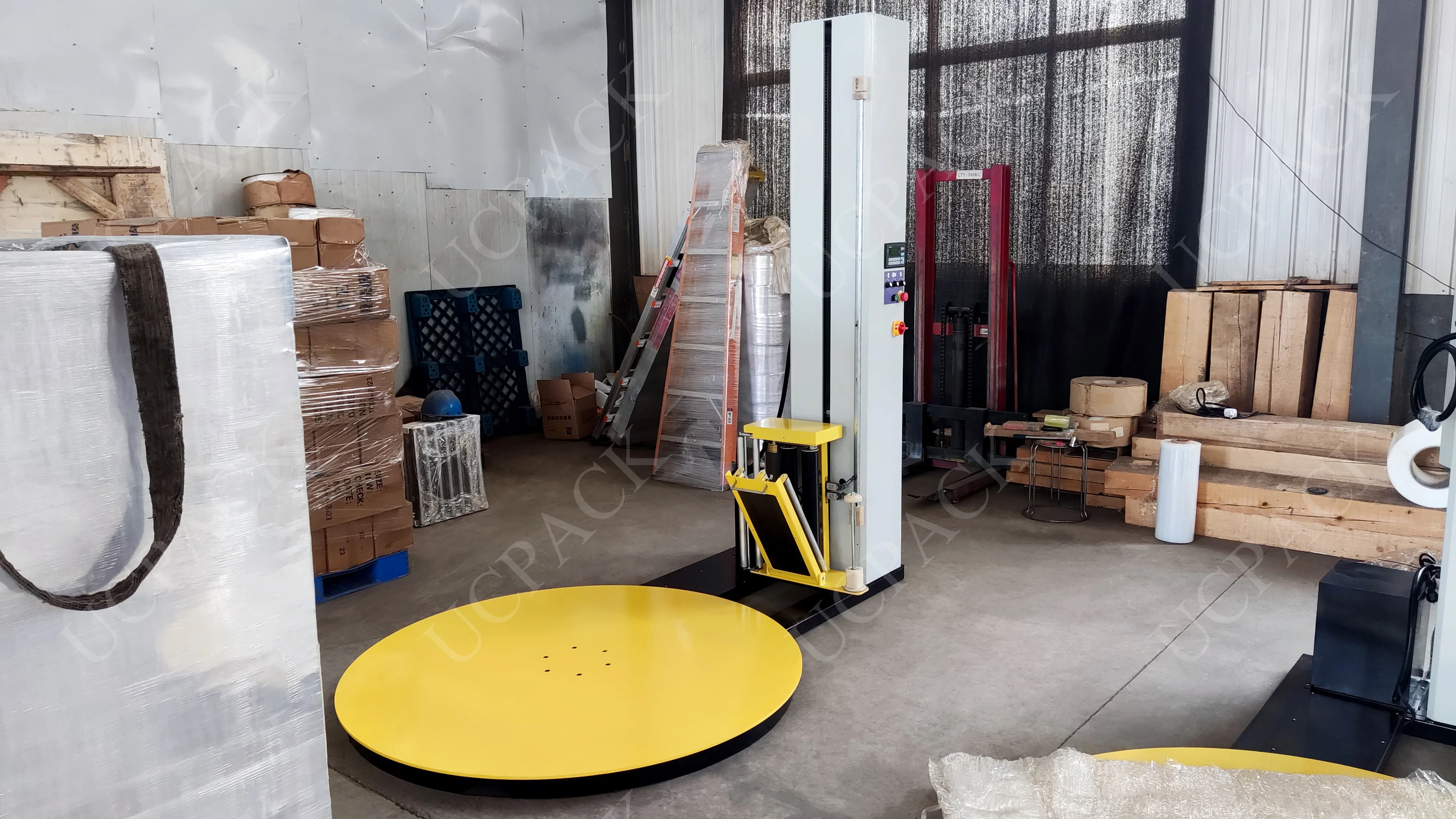 UCPACK Stretch Film Wrapping Machine - Efficient & Reliable