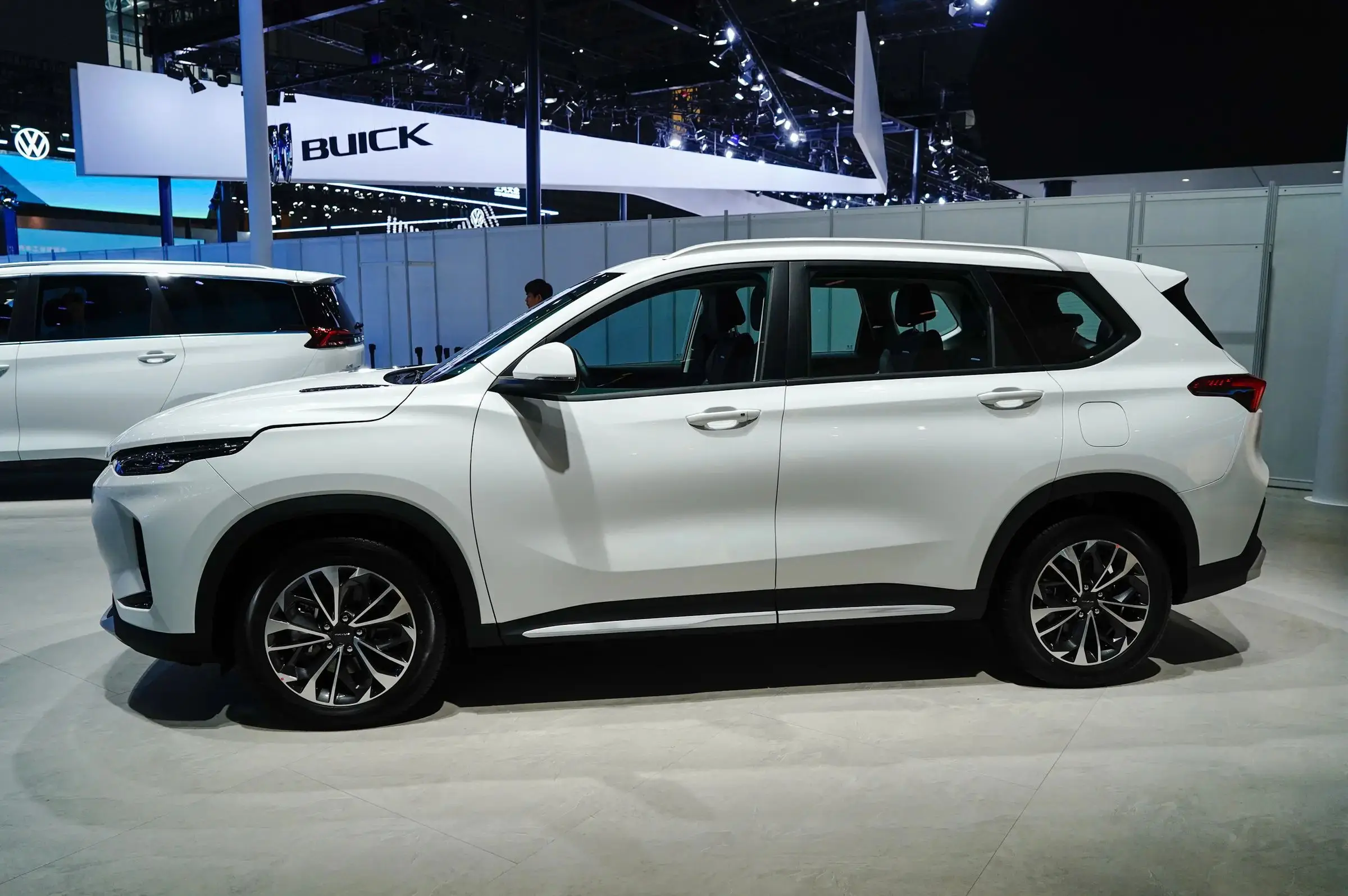 Used 2022 Maxus Mifa 6 Electric Car Adult Fast Charge Cltc 520km New ...