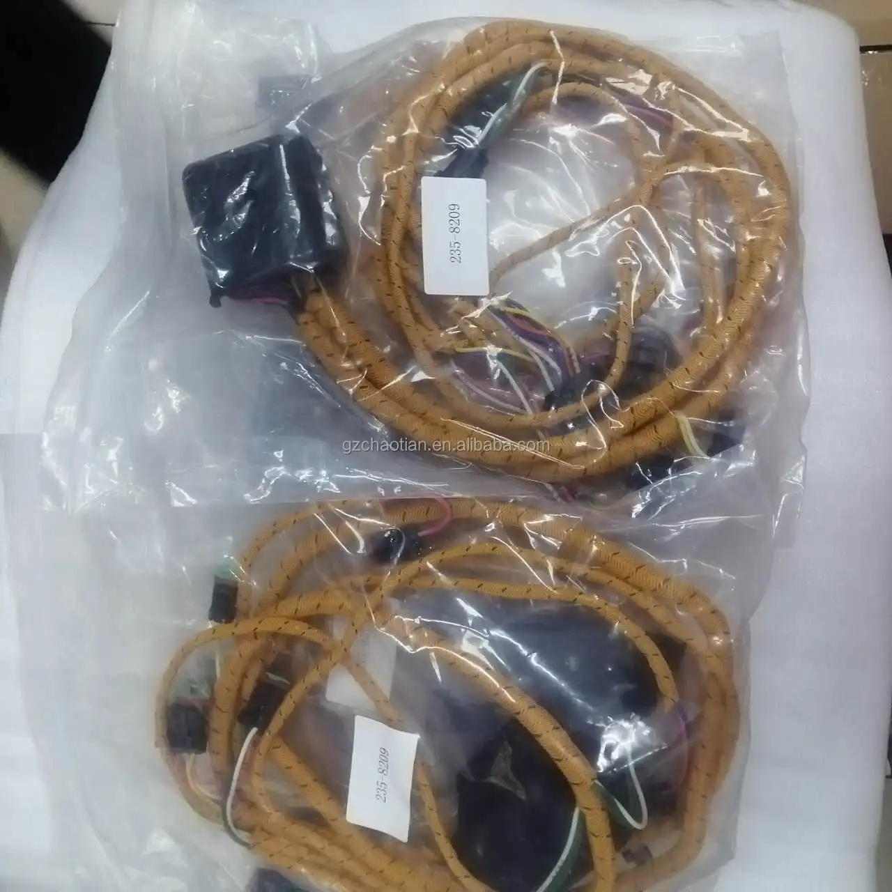 Excavator Parts for Cat 385C/390D C18 Engine Wiring Harness 235-8209