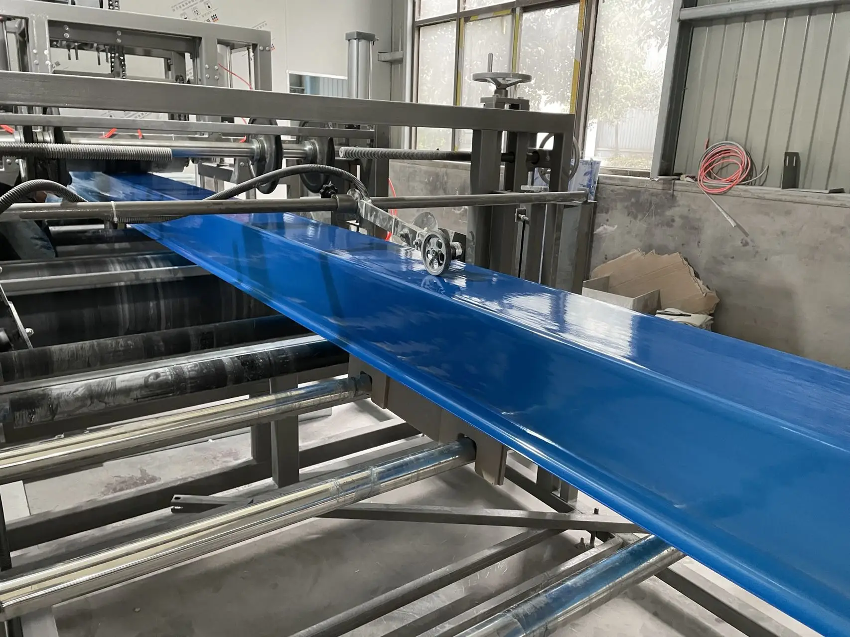 Factory Plastic Gutter Anti-corrosion Drain Channel Gutters Roofing ...