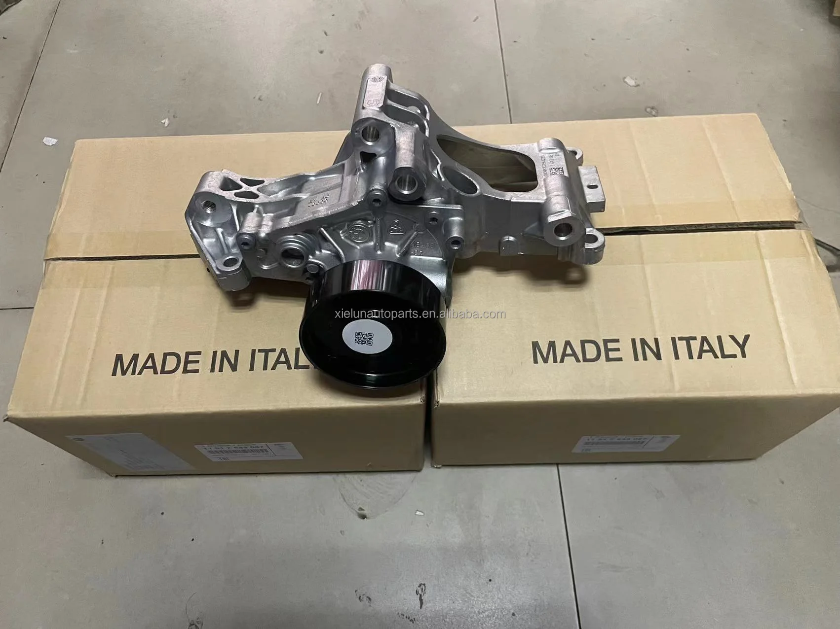 11517643067 11512379782 Water Pump For 340i M140i X3 540i F20 F21 F30 ...