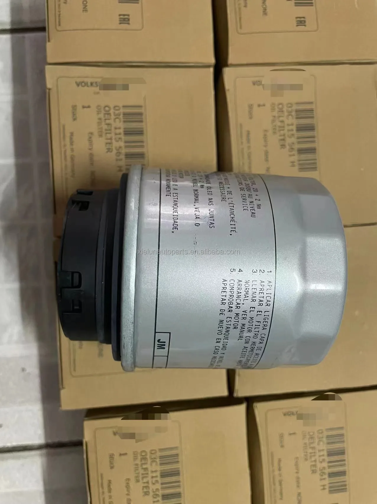 03C115561H 03C115561D 03C115561E W712/94 Oil Filter for Golf Beetle ...