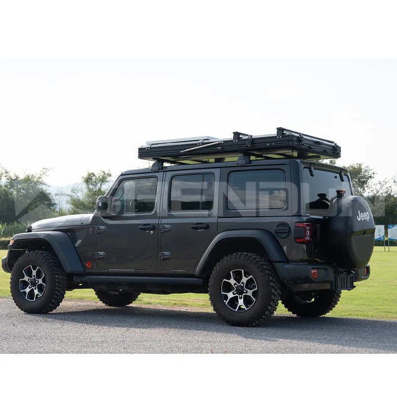Aluminium Triangle Clam Shell RTT Camping SUV Car Rooftop Tent