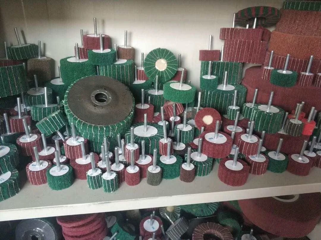 Non Woven Nylon Interleaved Polishing Buffing Mop Flap Wheel With Shaft ...