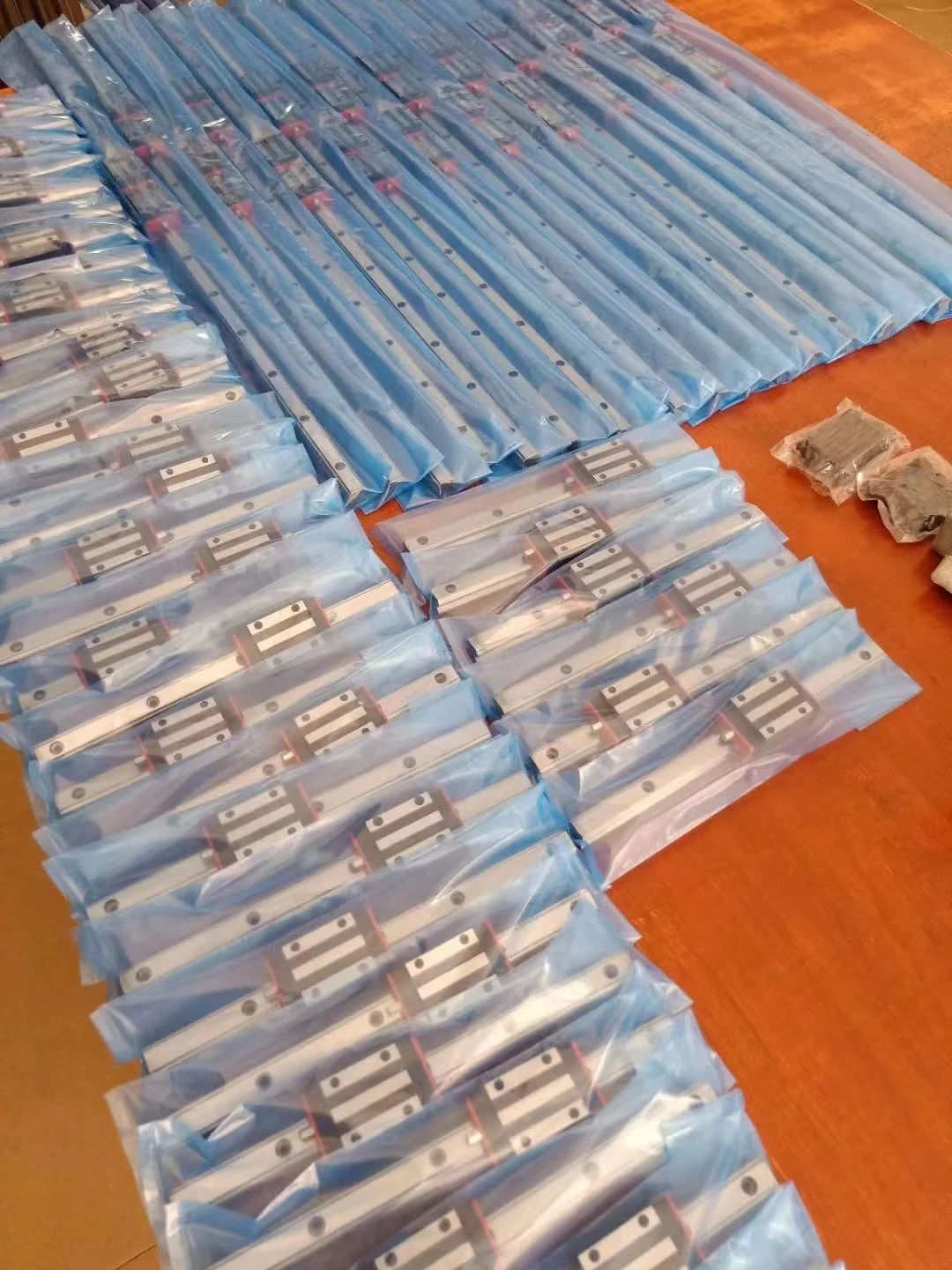 High Quality Original Linear Guides Ball Spline Thk Sls30 Sls30l Lbf30 ...