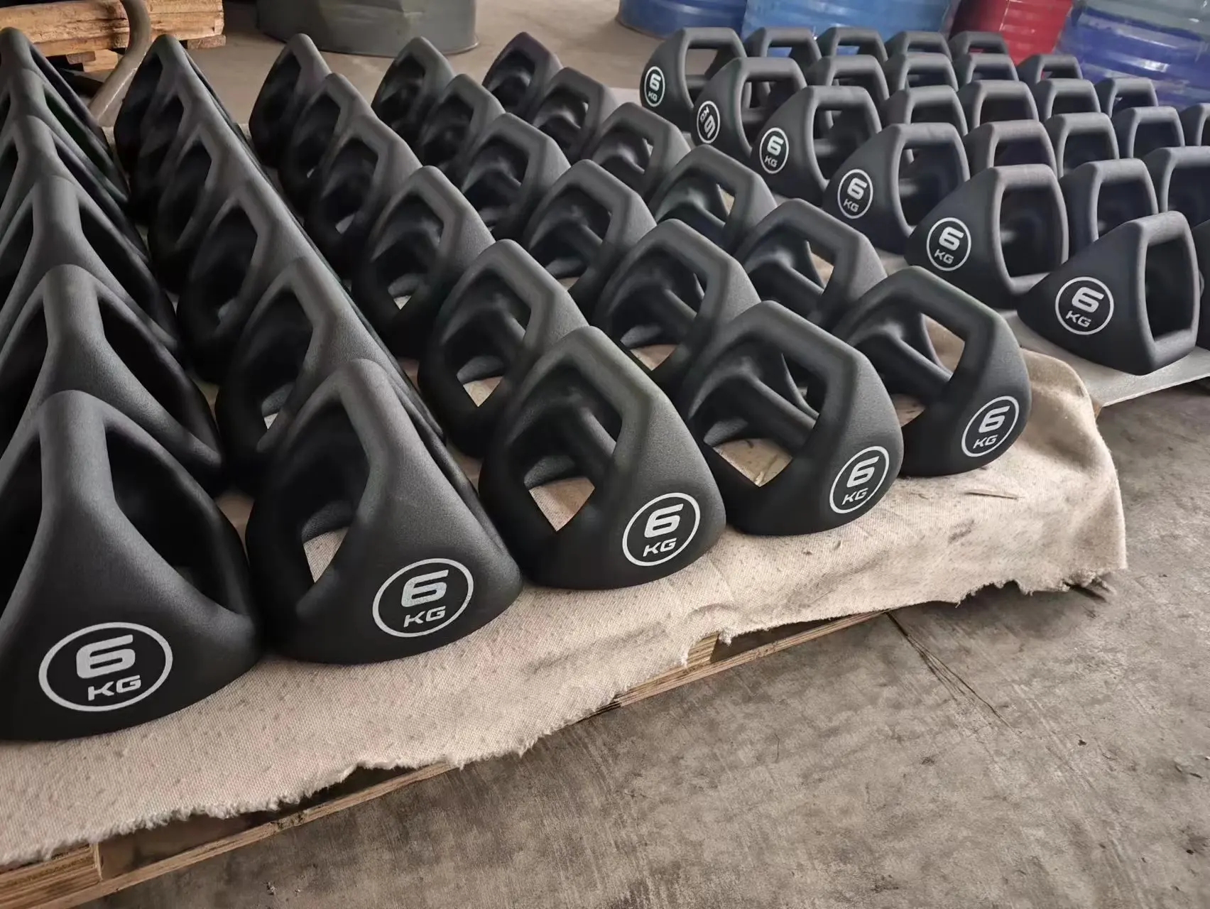 New Home Gym Fitness Equipment American Dip Plastic Kettlebell Triangle ...