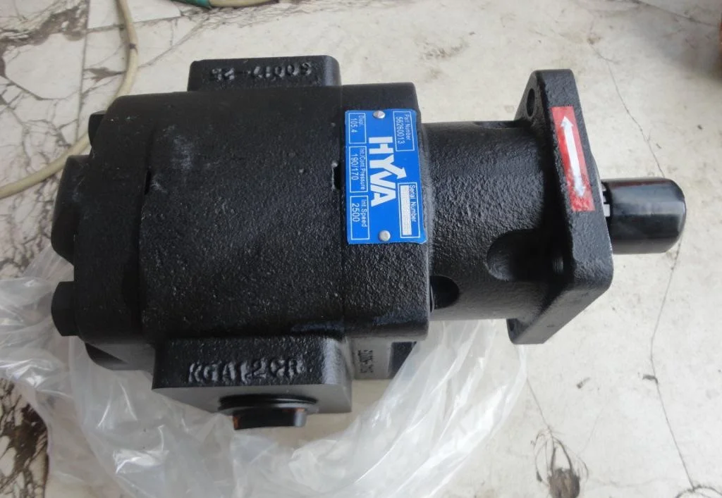 SINOTRUK HOWO Truck Spare Parts - Hydraulic Gear Pump 14571231C