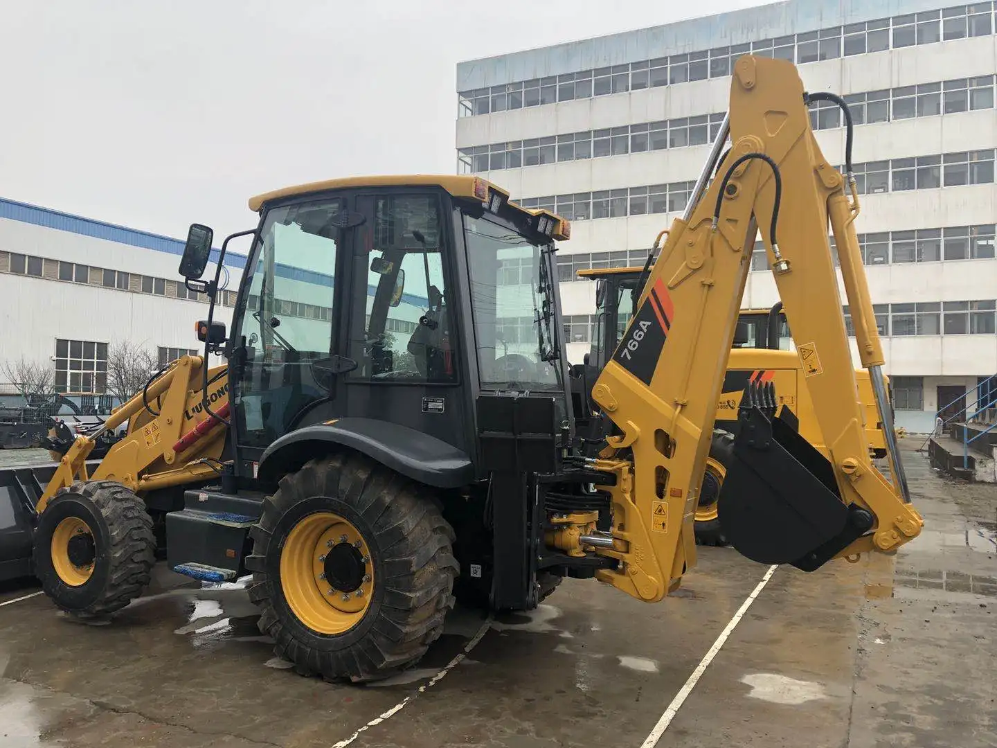 TLB Machine 8ton Backhoe Loader with Telescopic Boom for Sale