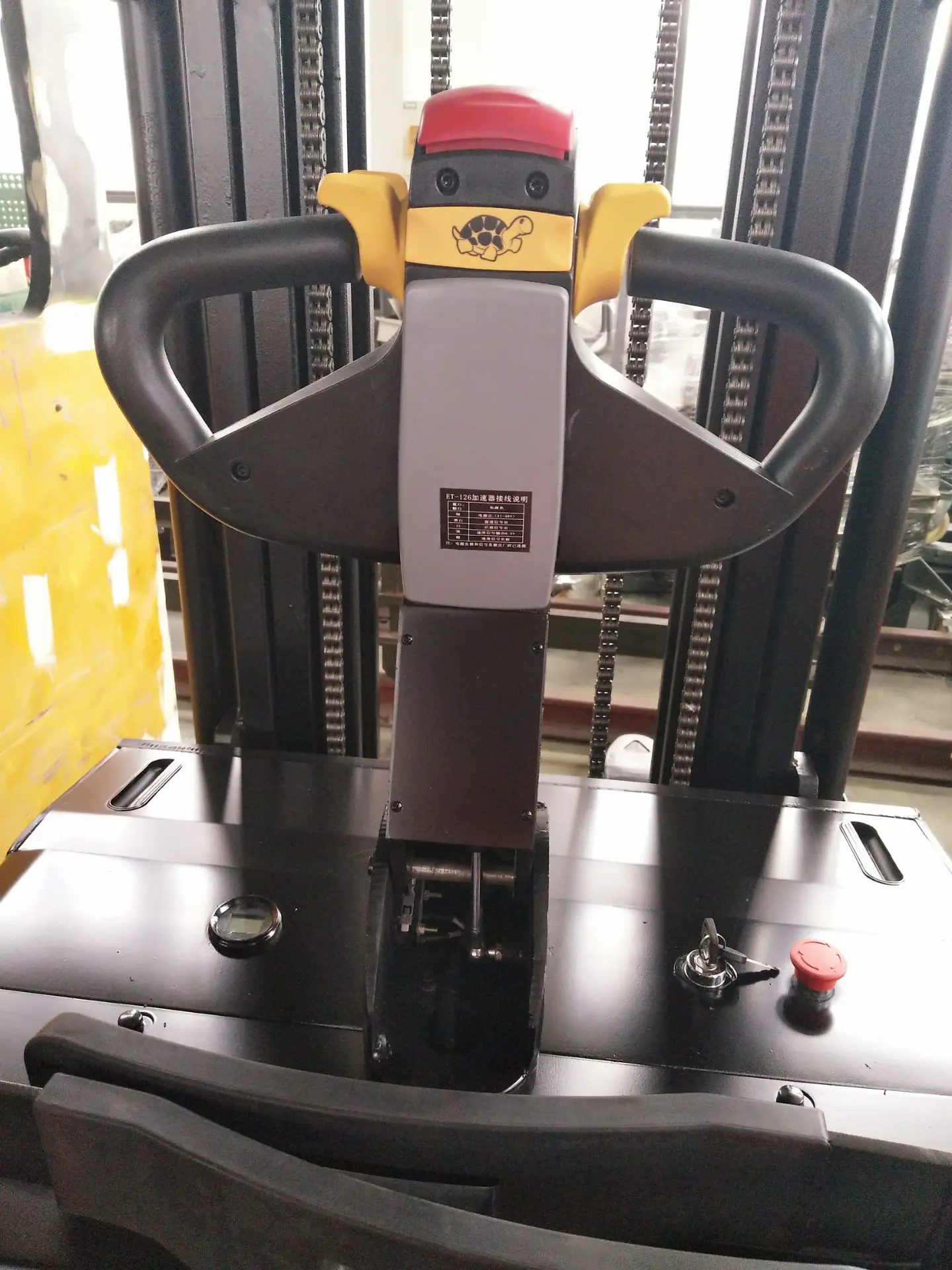 Electric Forklift Paper Roll Clamp Stacker Used to Bring Roll Reel ...