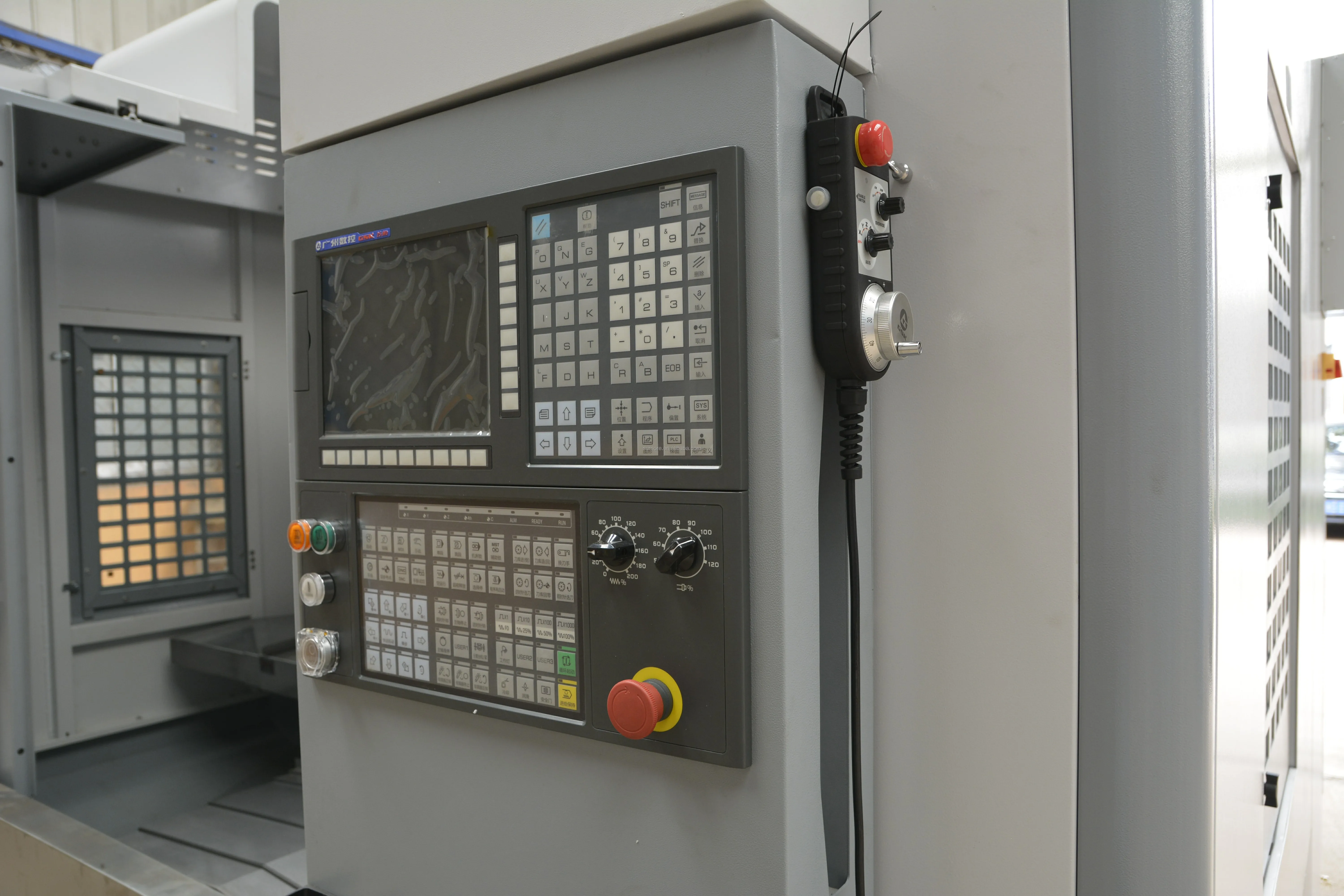 Sumore Vmc1060 3/4/5 Axis Cnc Machining Center Smc1060 Vmc 1160 Vertical Cnc Milling Machine ...