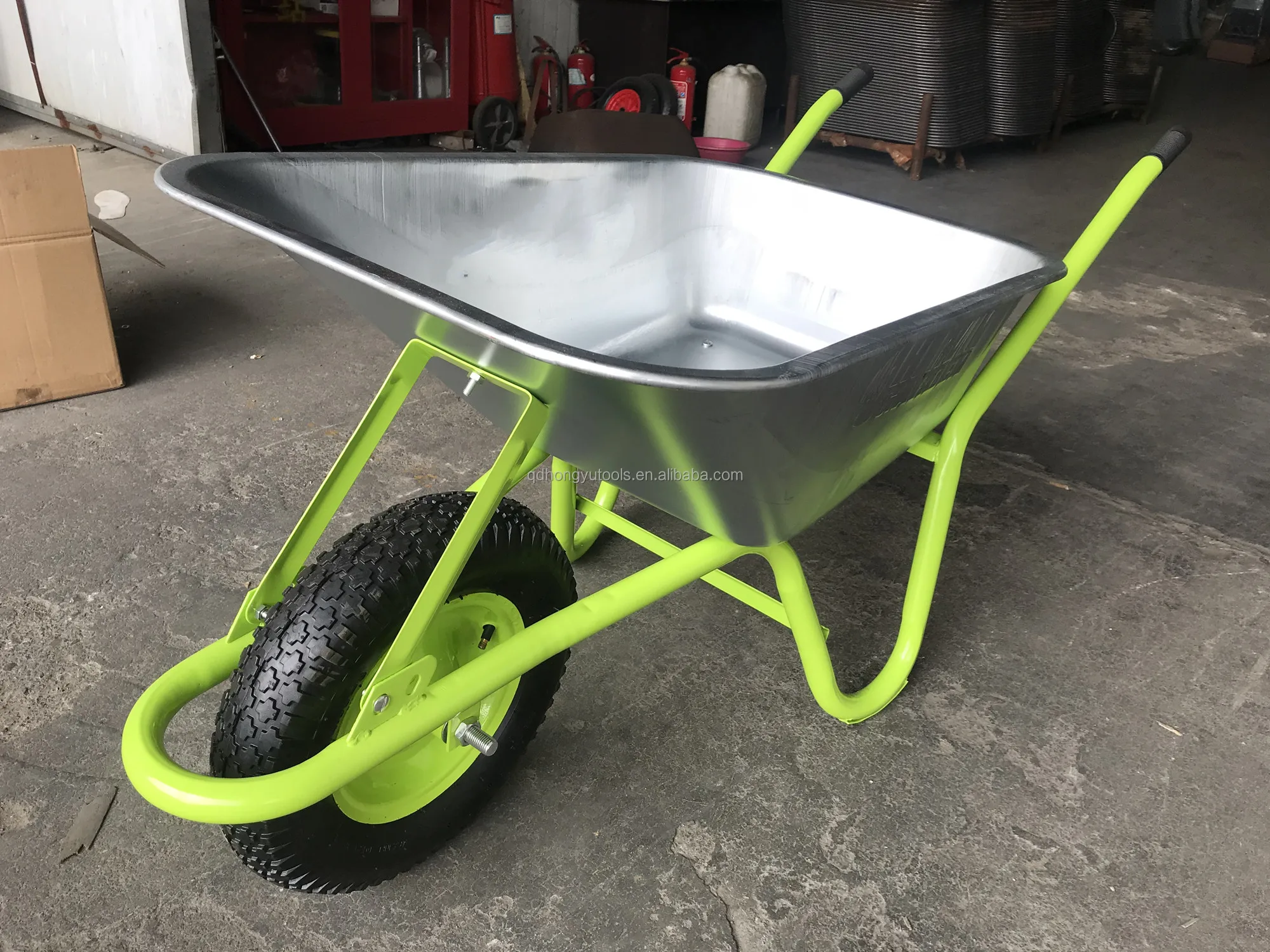 Europe Model Wheelbarrow Wb6414t With 90l 0.7mm Galvanized Tray - Buy ...