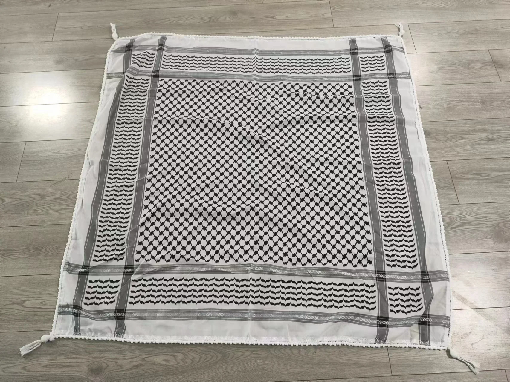 Original Cotton Kuffiyeh Palestine Keffiyeh and Handcrafted Shemagh ...