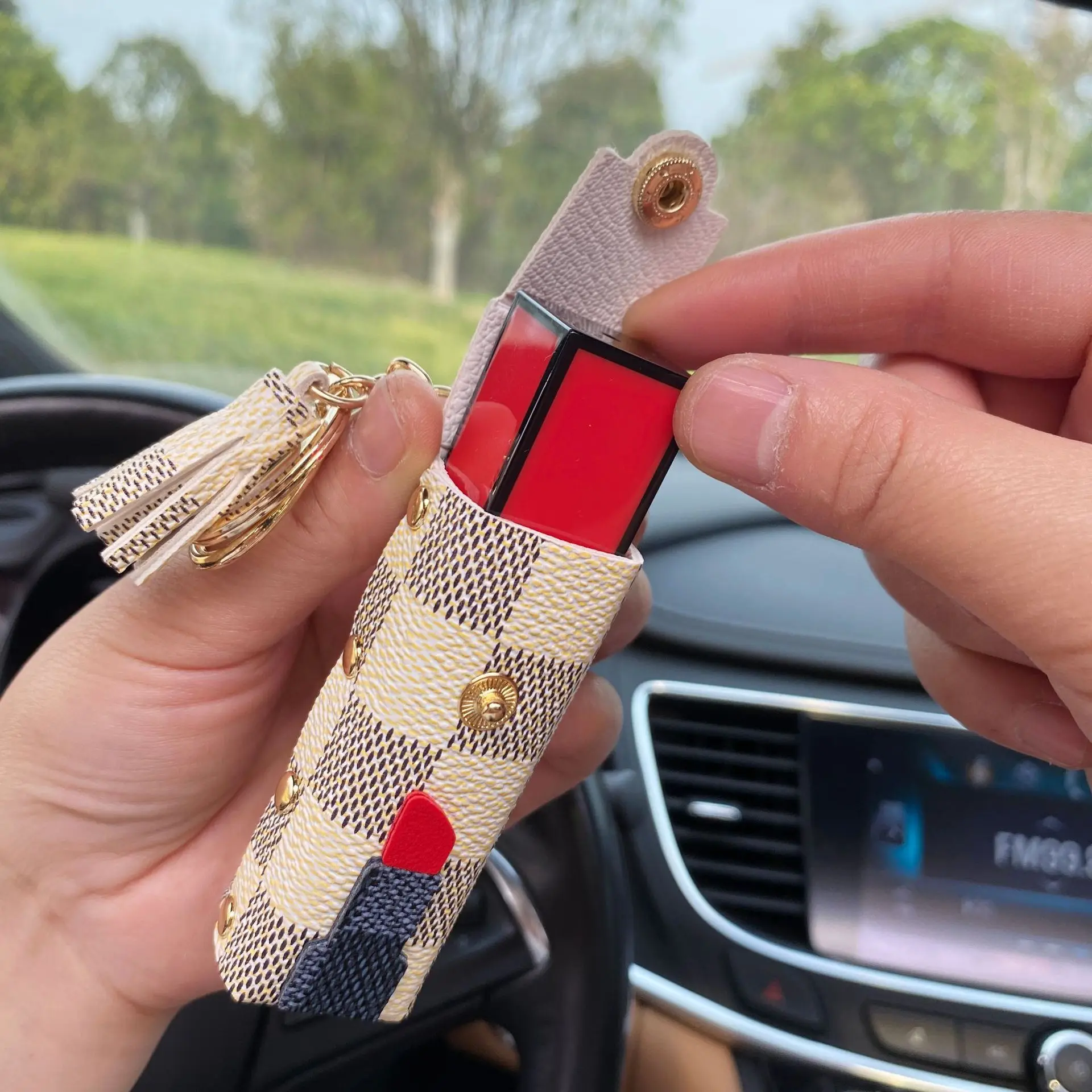 Mini Lipstick Bag Pouch with Keychain - Portable & Stylish