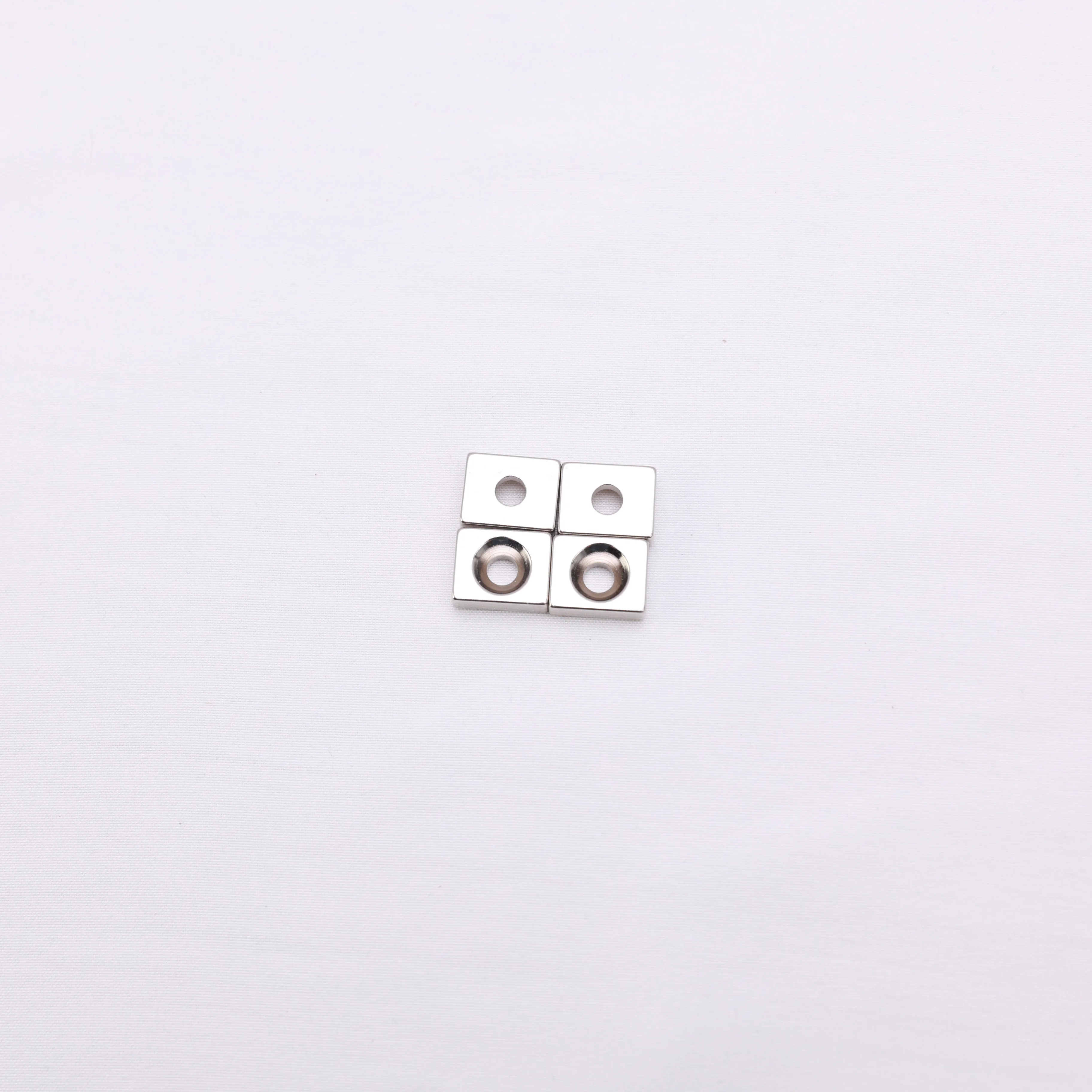 2023 Factory Wholesale High Coercivity Ndfeb Magnet N35 Circular Hole ...