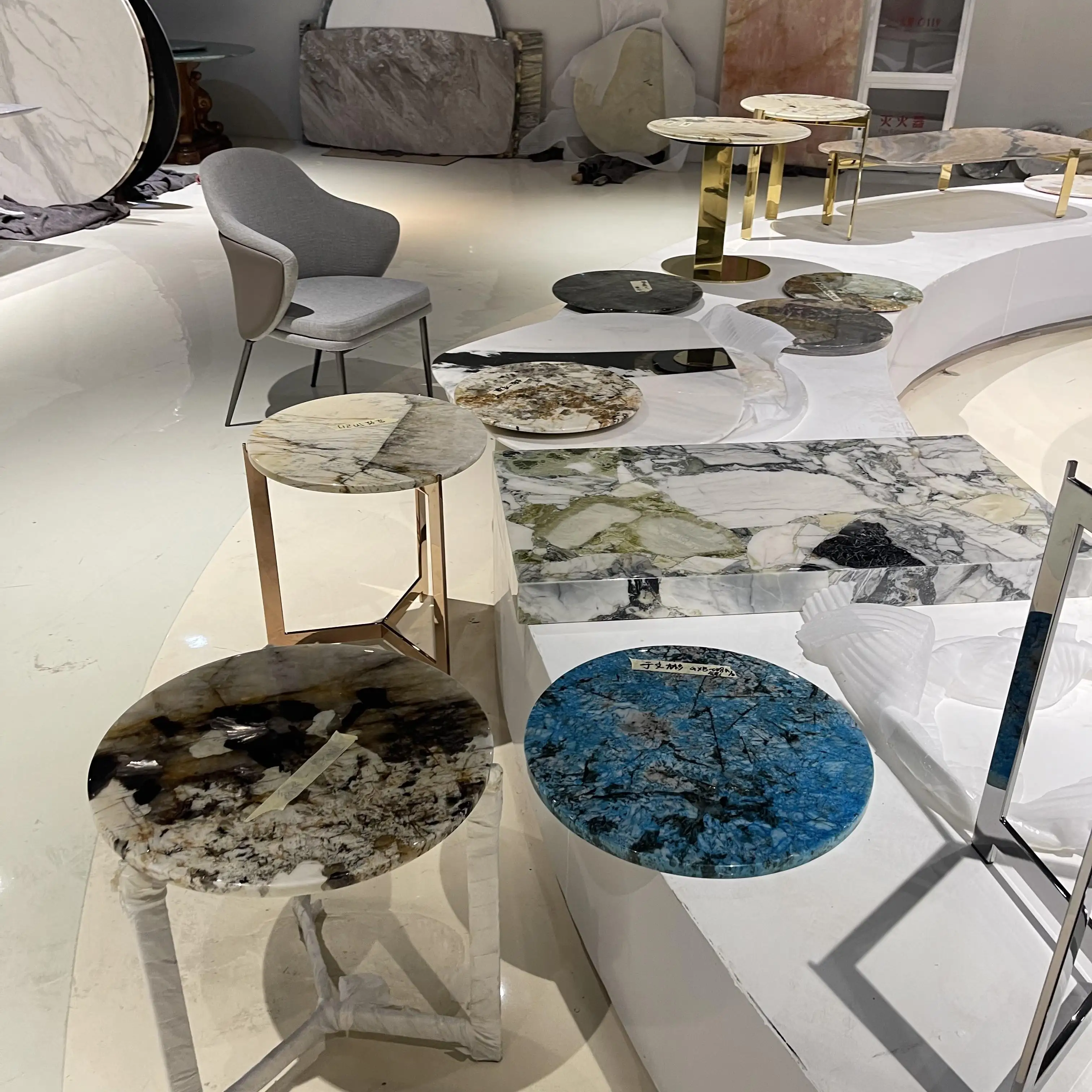 Luxury Living Room Furniture Gold Legs Round Dining Table Restaurant ...