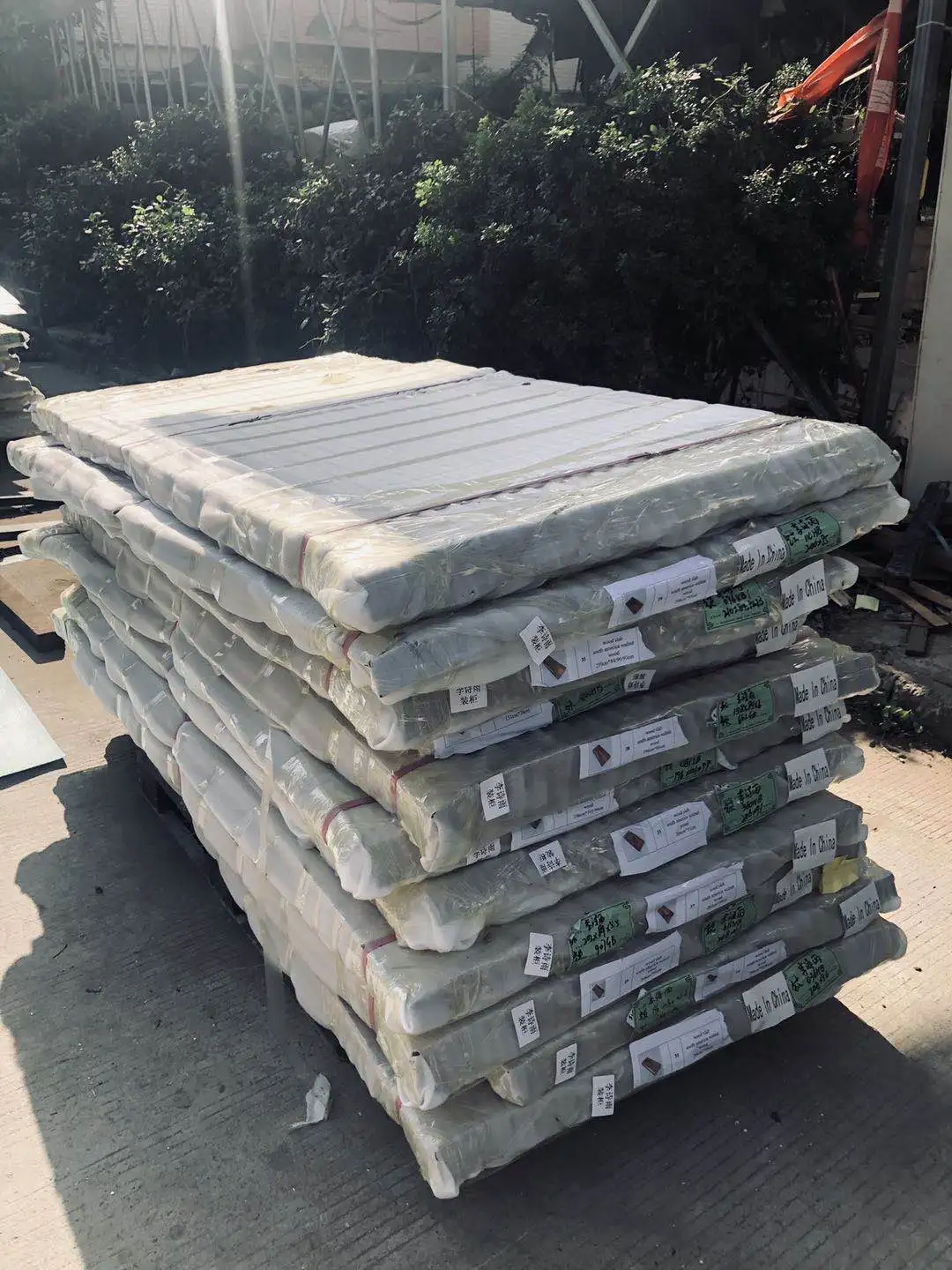 Ideal More Design Restaurant Dining Square Walnut Wood Slab Live Edge ...