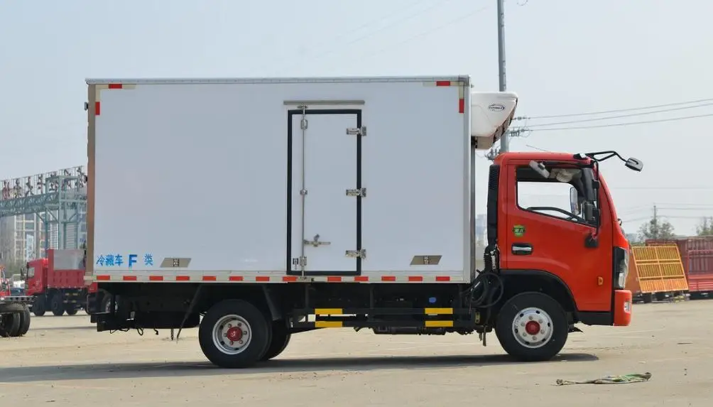 Dongfeng Cargo Box Truck 3000kg Refrigerated Truck Left Hand Drive ...
