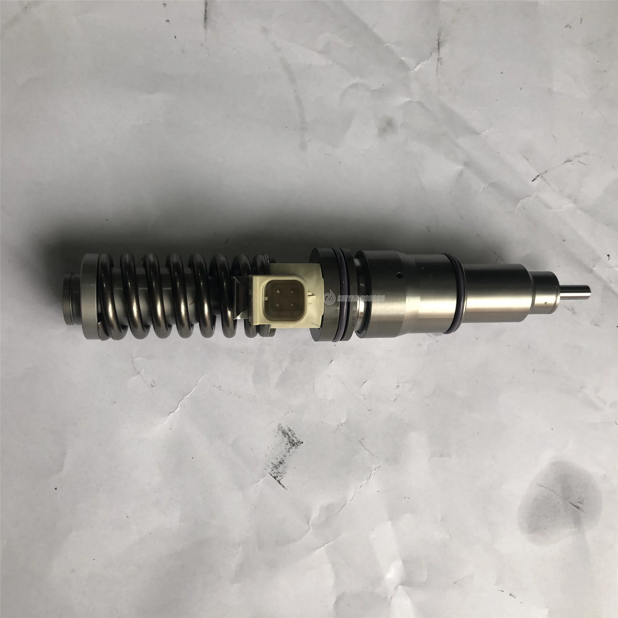 High Quality Diesel Engine D13 Fuel Injector Bebe4d24001 21340611 - Buy ...