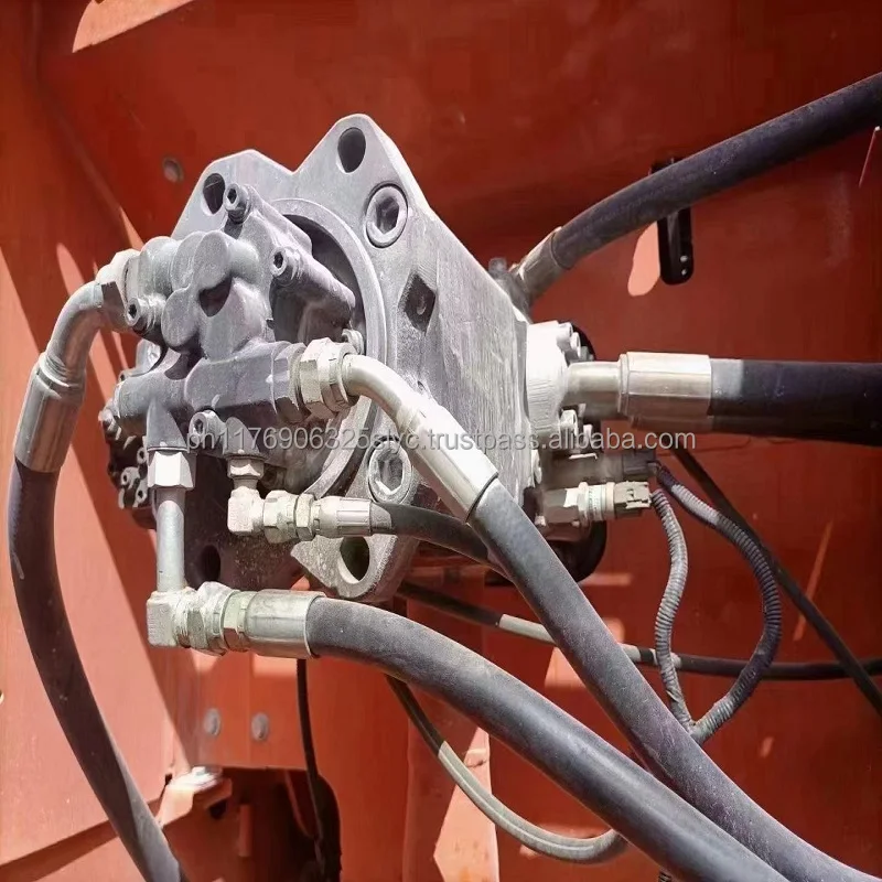 Doosan DX300LC Crawler Excavator - High Efficiency & Durability