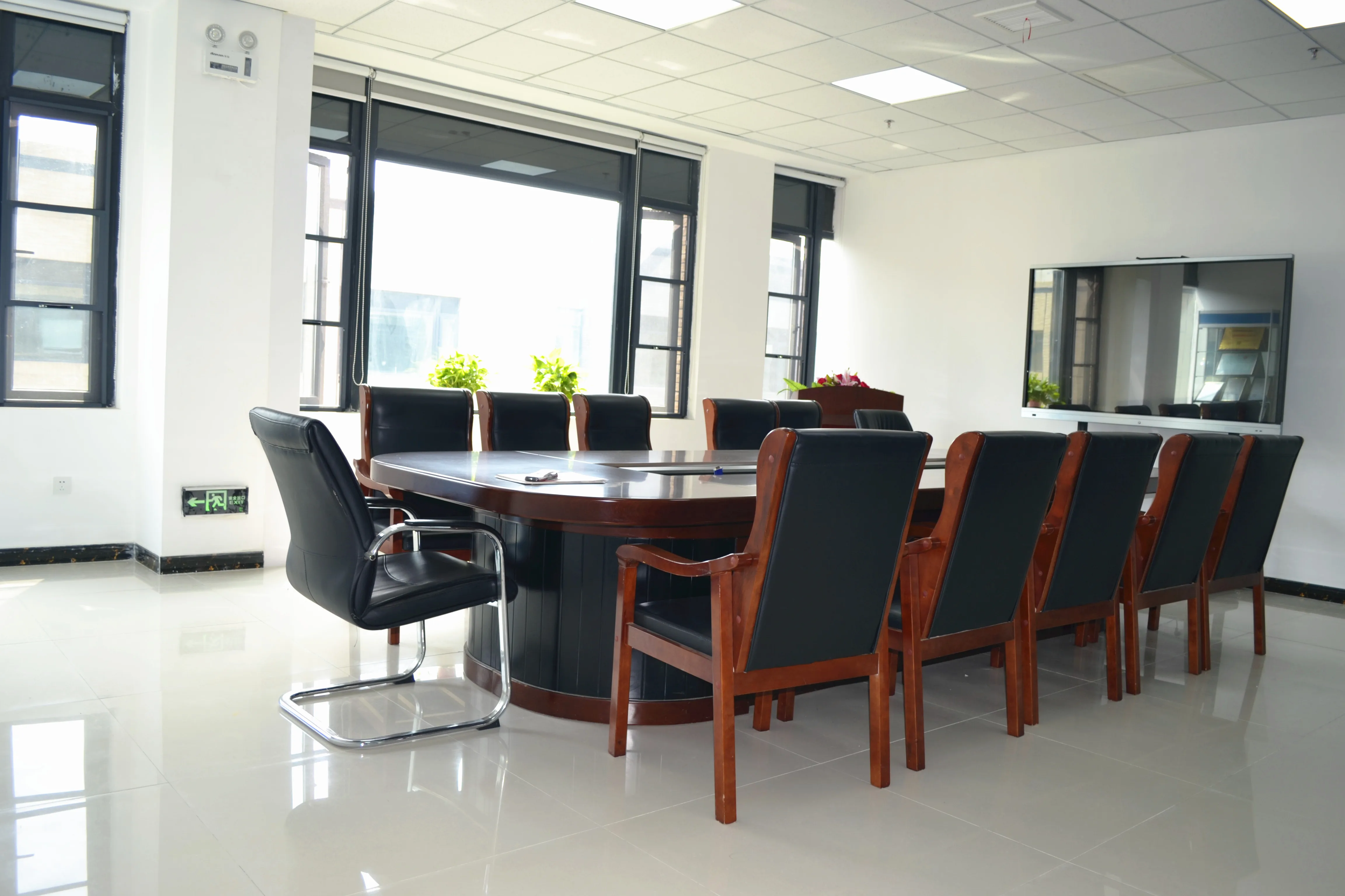 Laboratory Microbial Incubator Small Thermostatic Bacterial Incubator ...