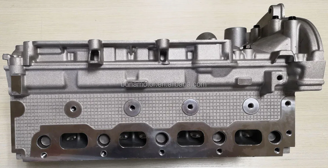 Renault K4J K4M Cylinder Head - 1.6L Engine for Clio, Kangoo