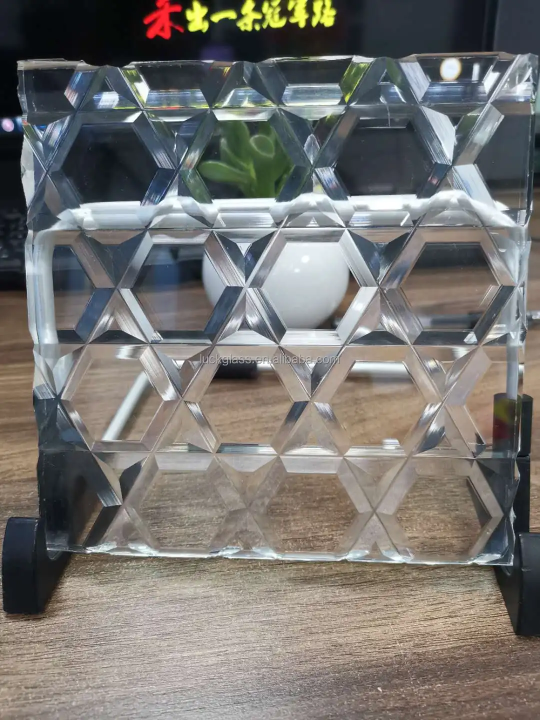 Decorative Glass Partition - Ultra-Clear Fluted Sheets