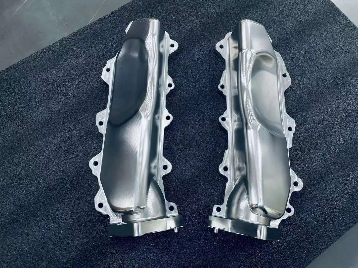 Auto Engine Parts Manufacturers - Intake Manifold Audi S8 D3