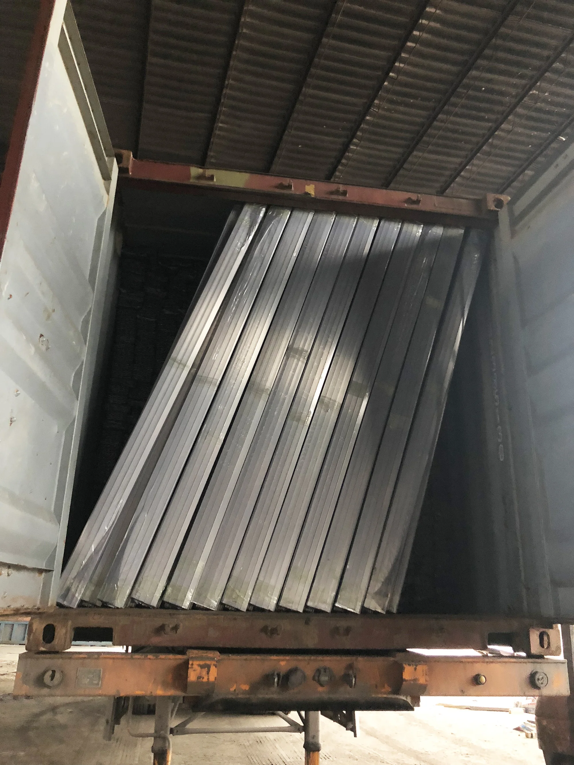 Lenwa Extrusion Profiles Aluminum Slatwall Panel Metal Inserts For ...