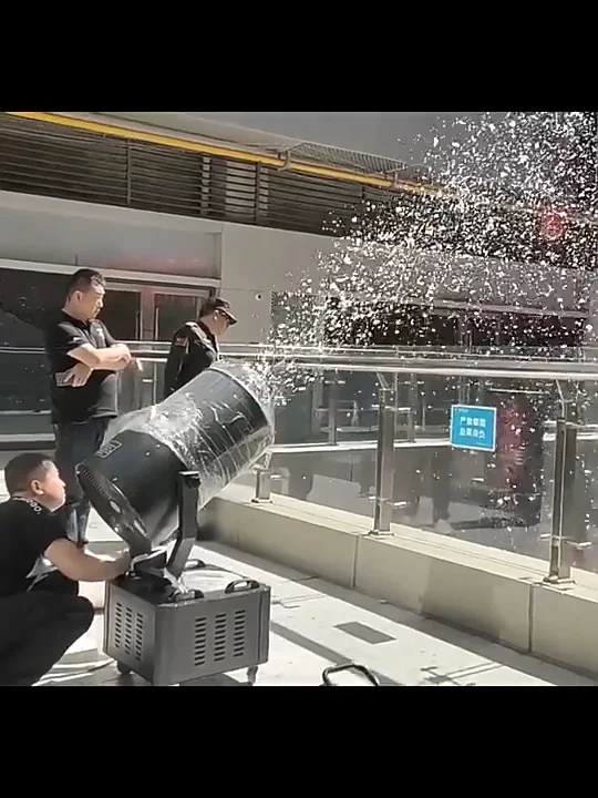 3000w 90 Degree Moving Head Snowflakes Machine Outdoor Making Jet Snow ...