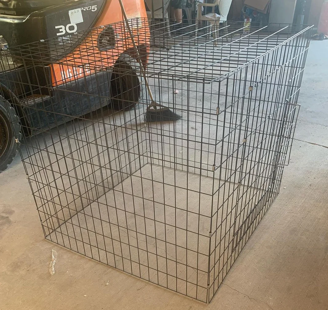 Galvanized Fly Pen - Durable and Versatile Mesh Solutions