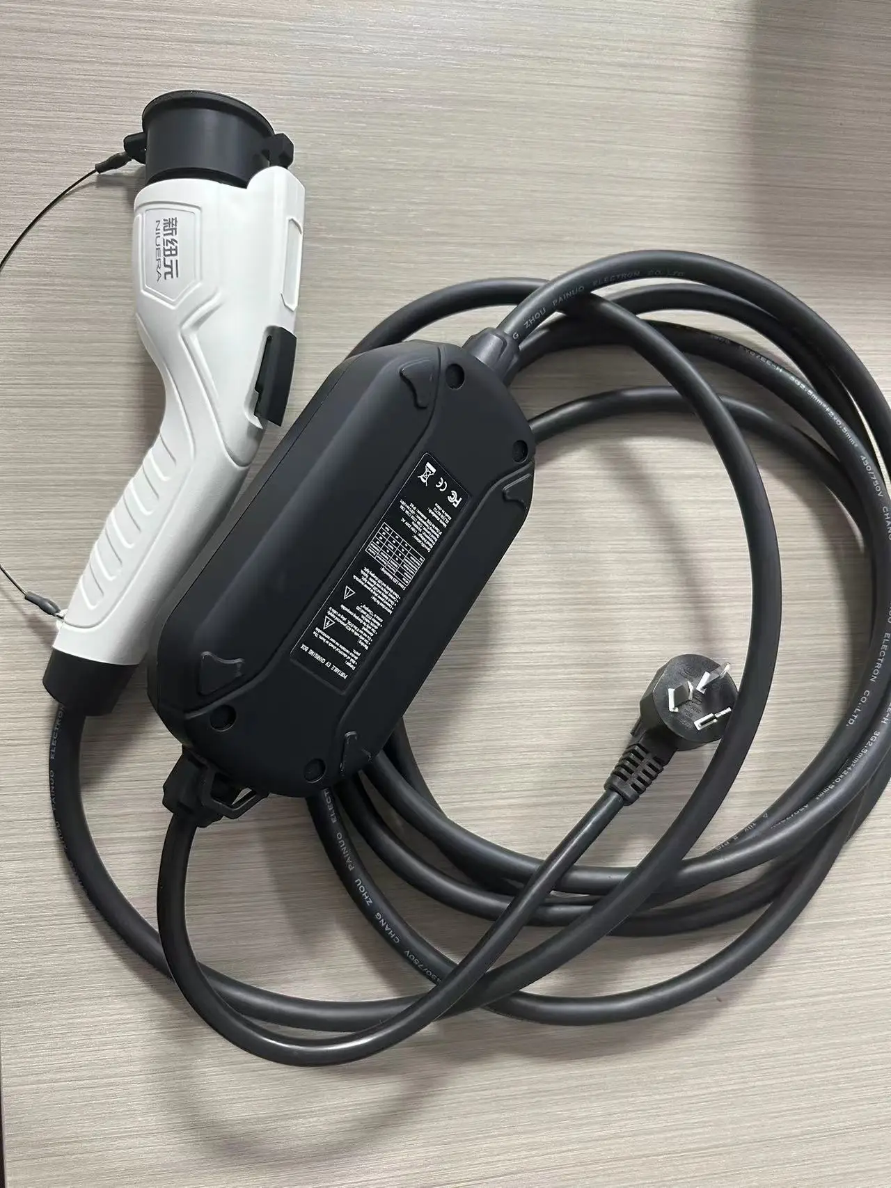 Usa Standard Type 1 3.5kw 16a 240v Portable Ev Charger Customizable Ac ...