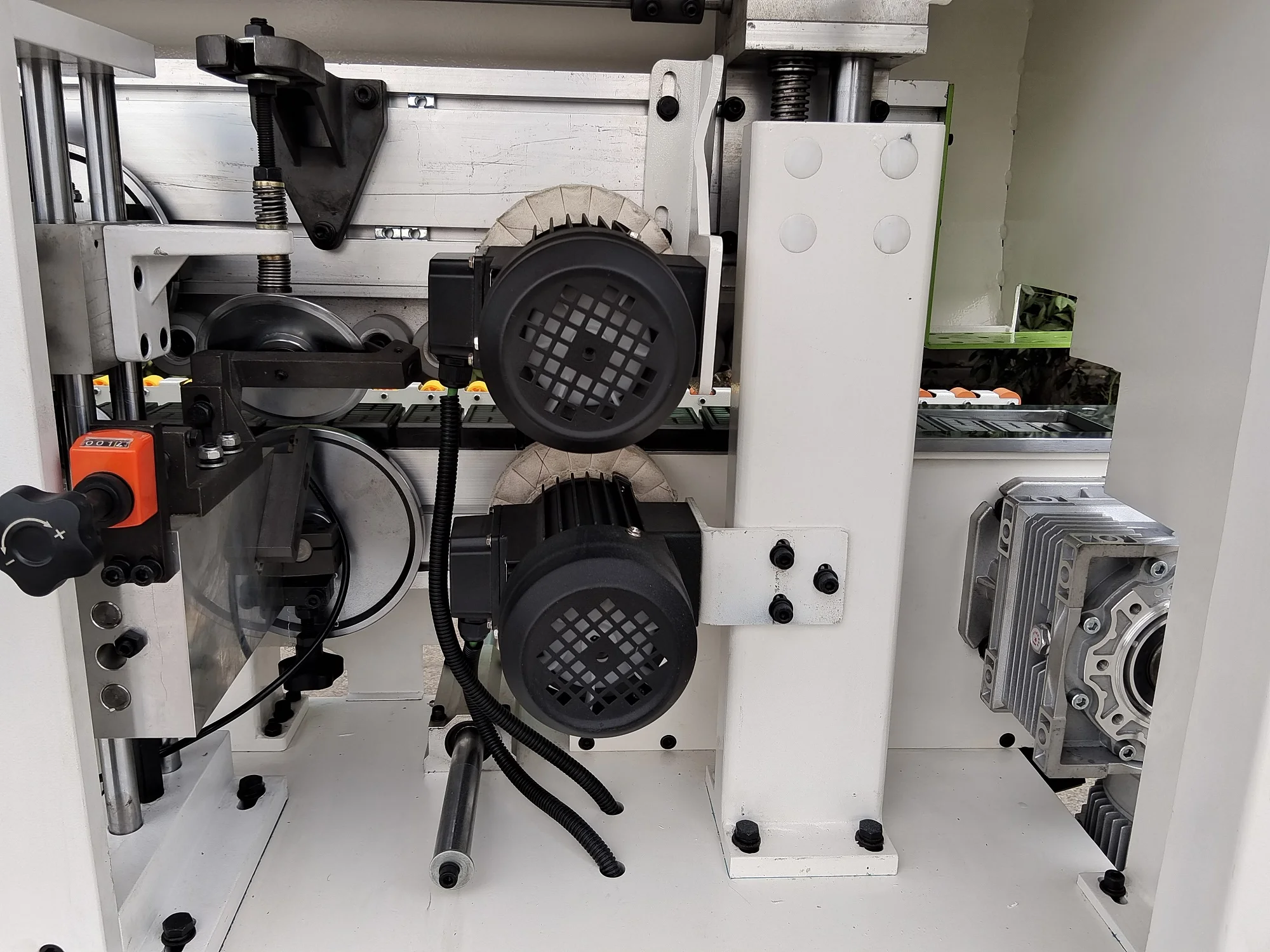 Automatic Pvc Mdf Board Cutting Edging Woodworking Bander Machinery ...