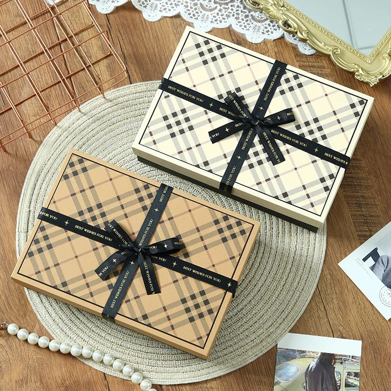 Custom Luxury Plaid Rectangle With Hand Gift Box Christmas Birthday ...