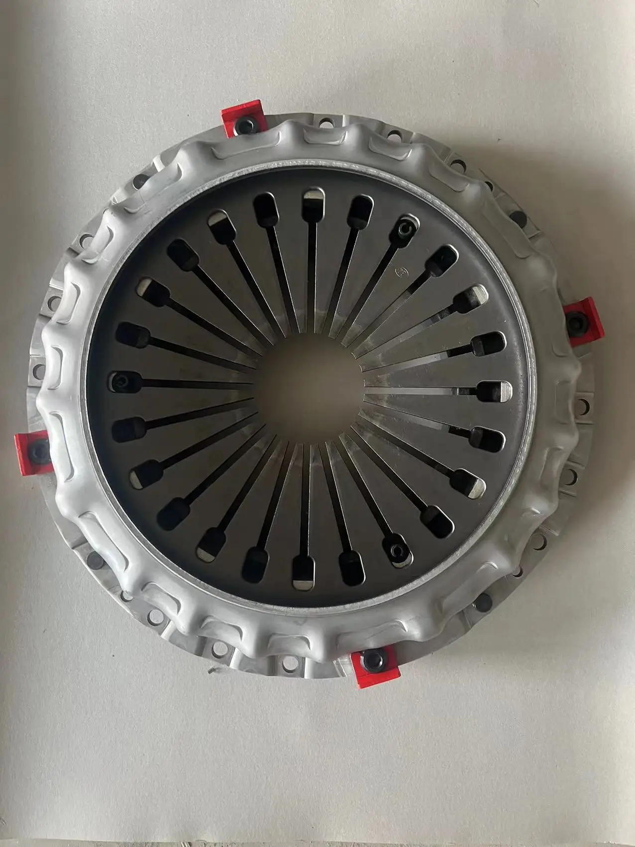 High-quality 312102502 Hi-no Southeast Aisa Clutch Pressure Plate ...