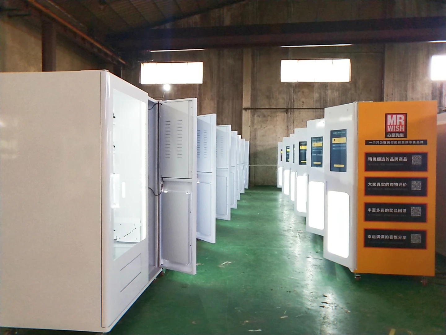 Micron Commercial Table Snack Vending Machine - Small & Efficient