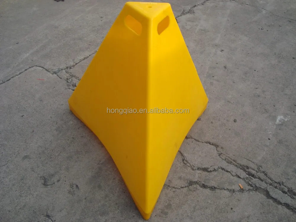 90cm Height Rotational Plastic Cones Pyramid Cone Road Warning Cones ...