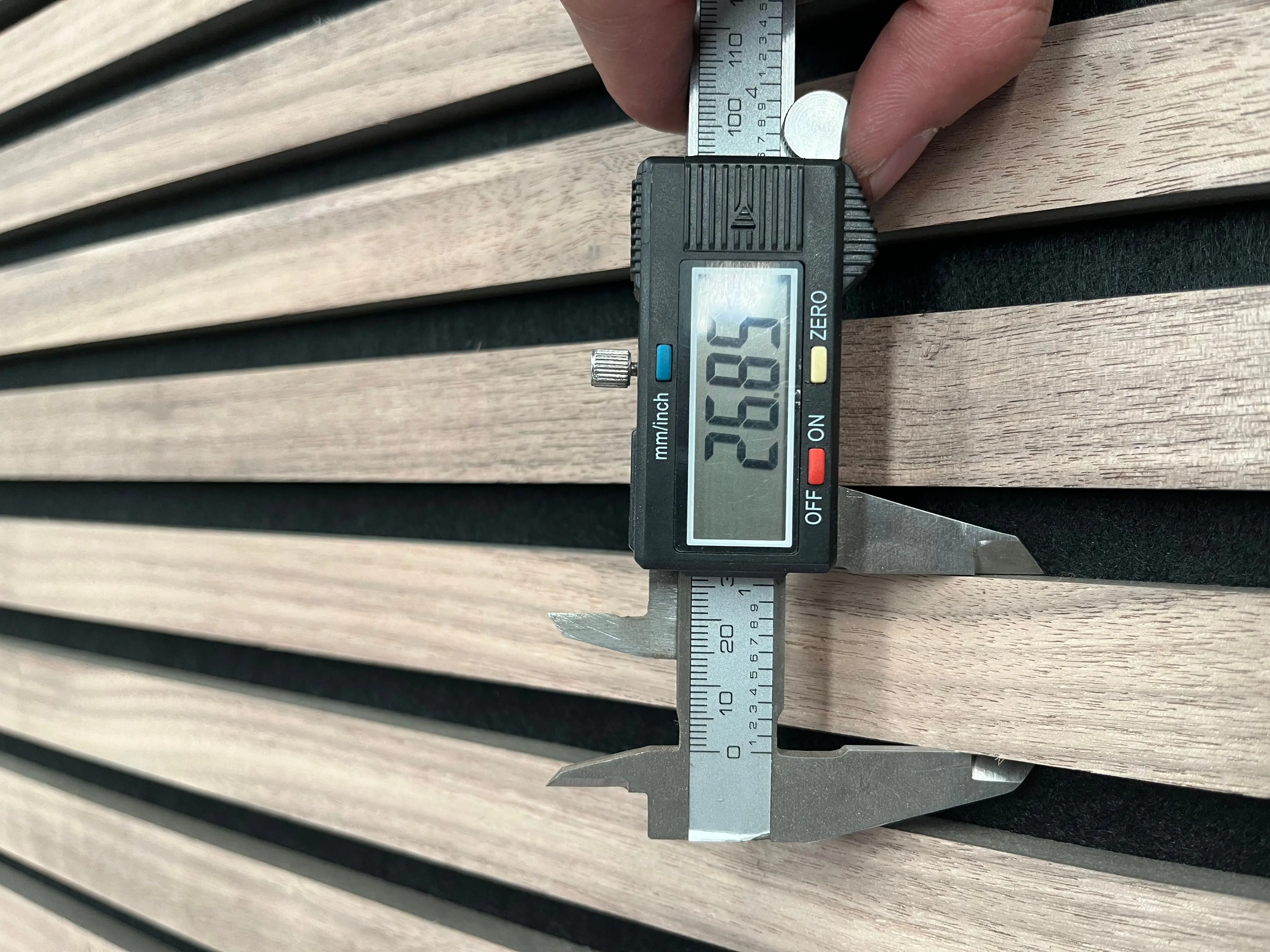 Luxury Wooden Slat Wall Panel Soundproof Decoration - Buy Reduce Sound ...