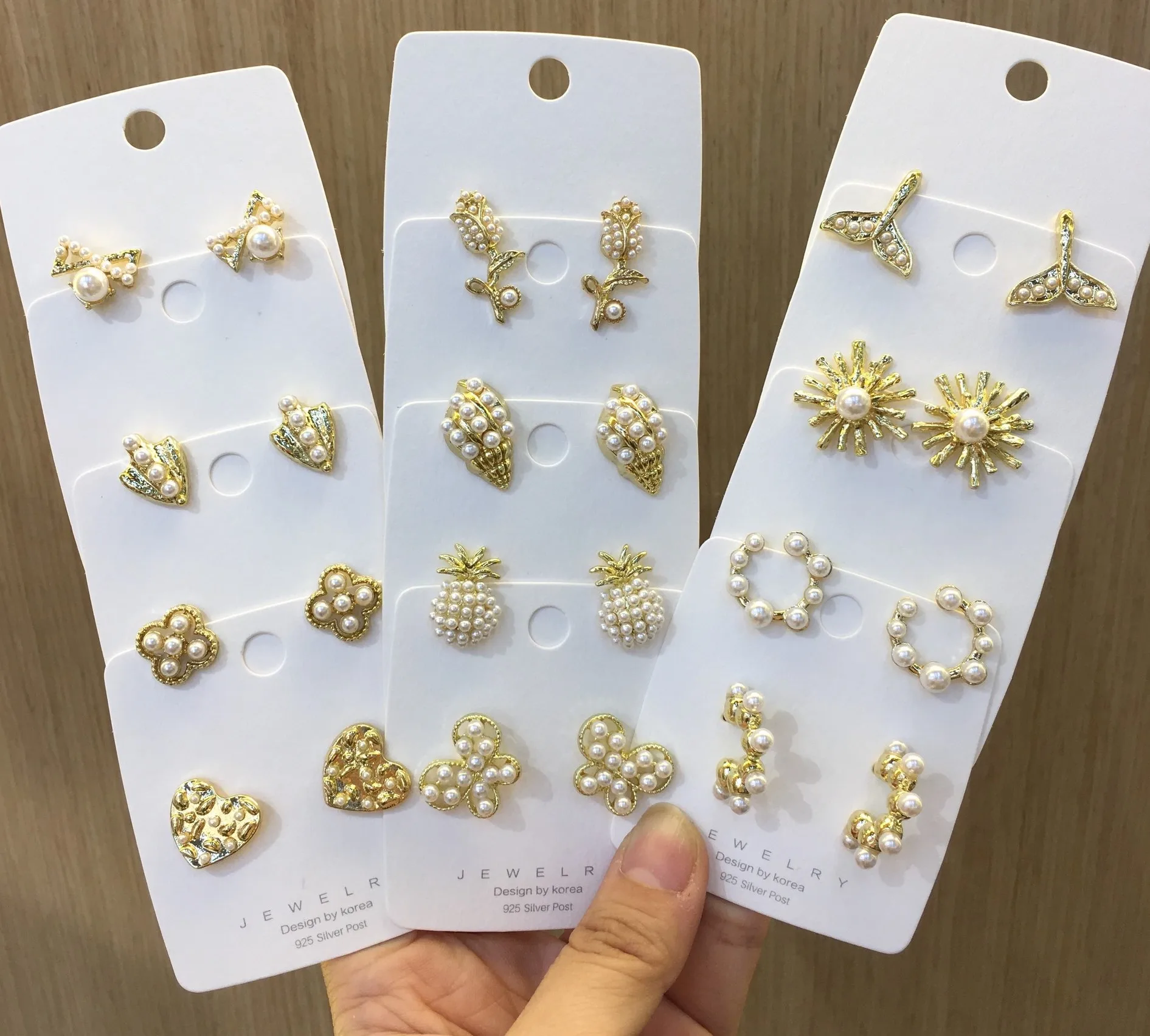 Design by korea earrings store