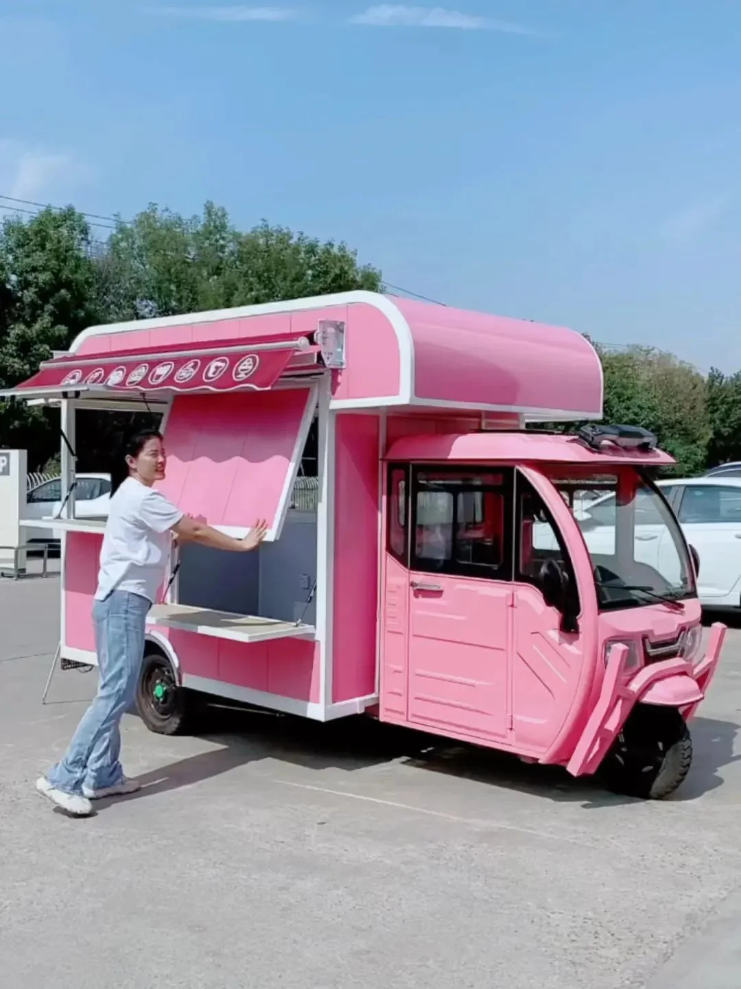 3 Wheel Food Truck Tricycle - High Productivity Vending