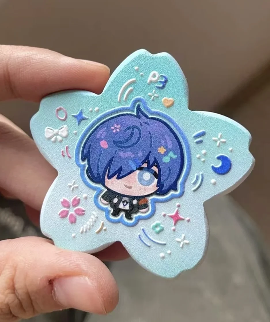 New Wooden Cute Anime Cartoon Charm - Customizable Keyring