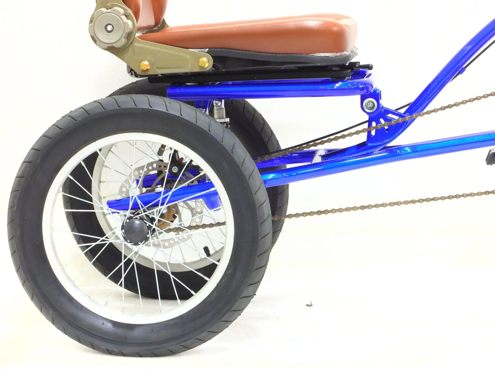 CG Customized City Leisure Recumbent Tricycle with Double Disc Brake