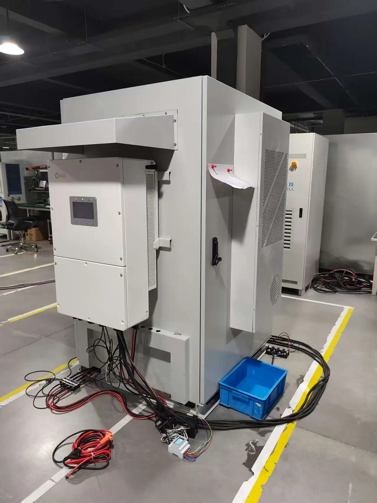 High-Efficiency 30KW-100KW Hybrid Solar Cell Energy Storage System ...