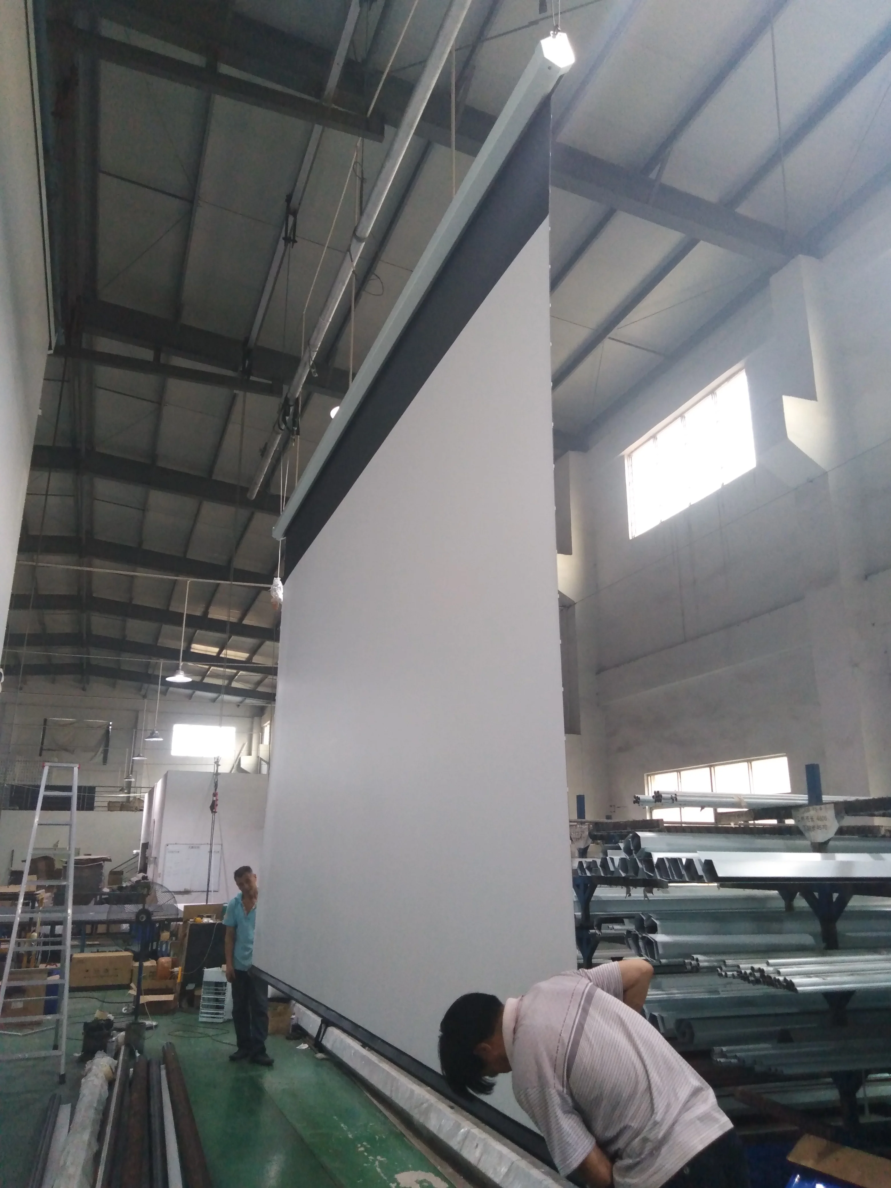 Telon 200 Inch Electric Projector Screen - Matte White 4K