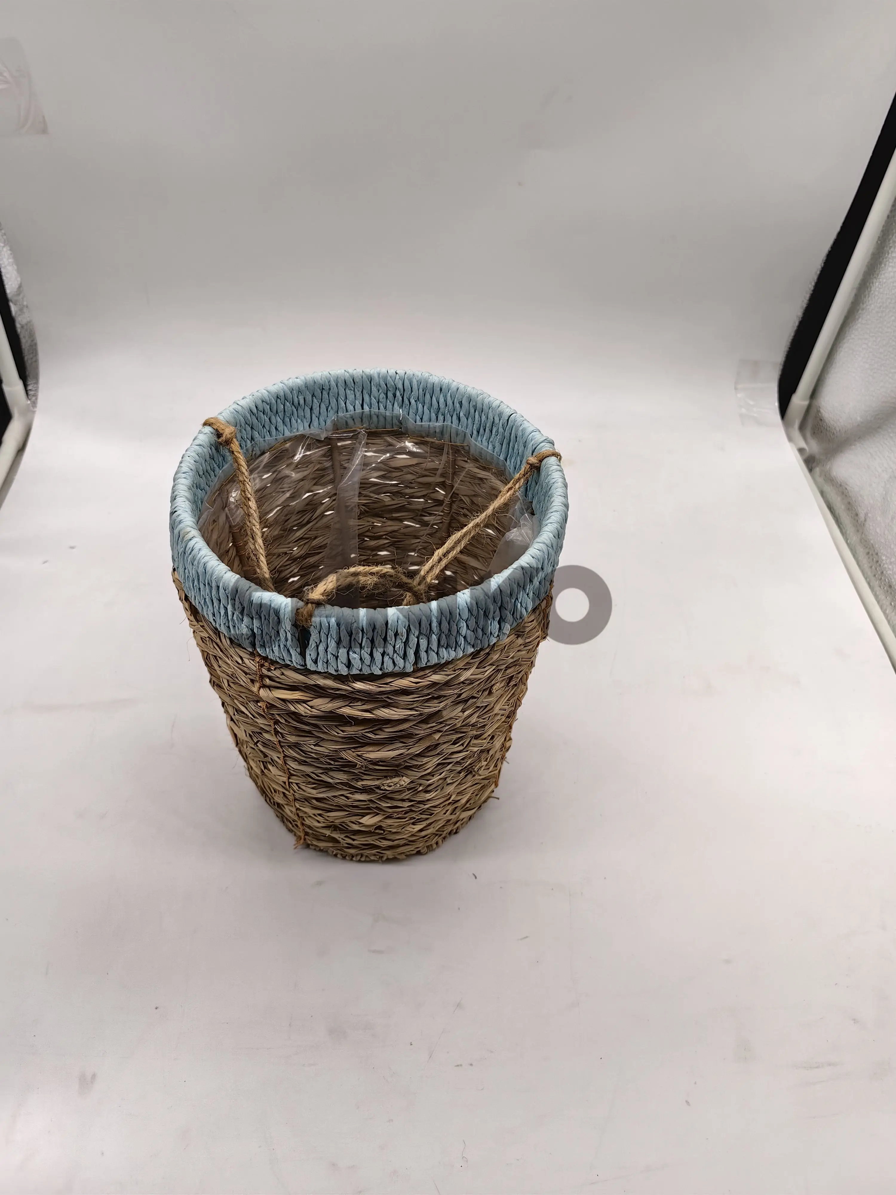 Classic And Simple,Rustic Style Mat Grass Woven Planting Basket ...
