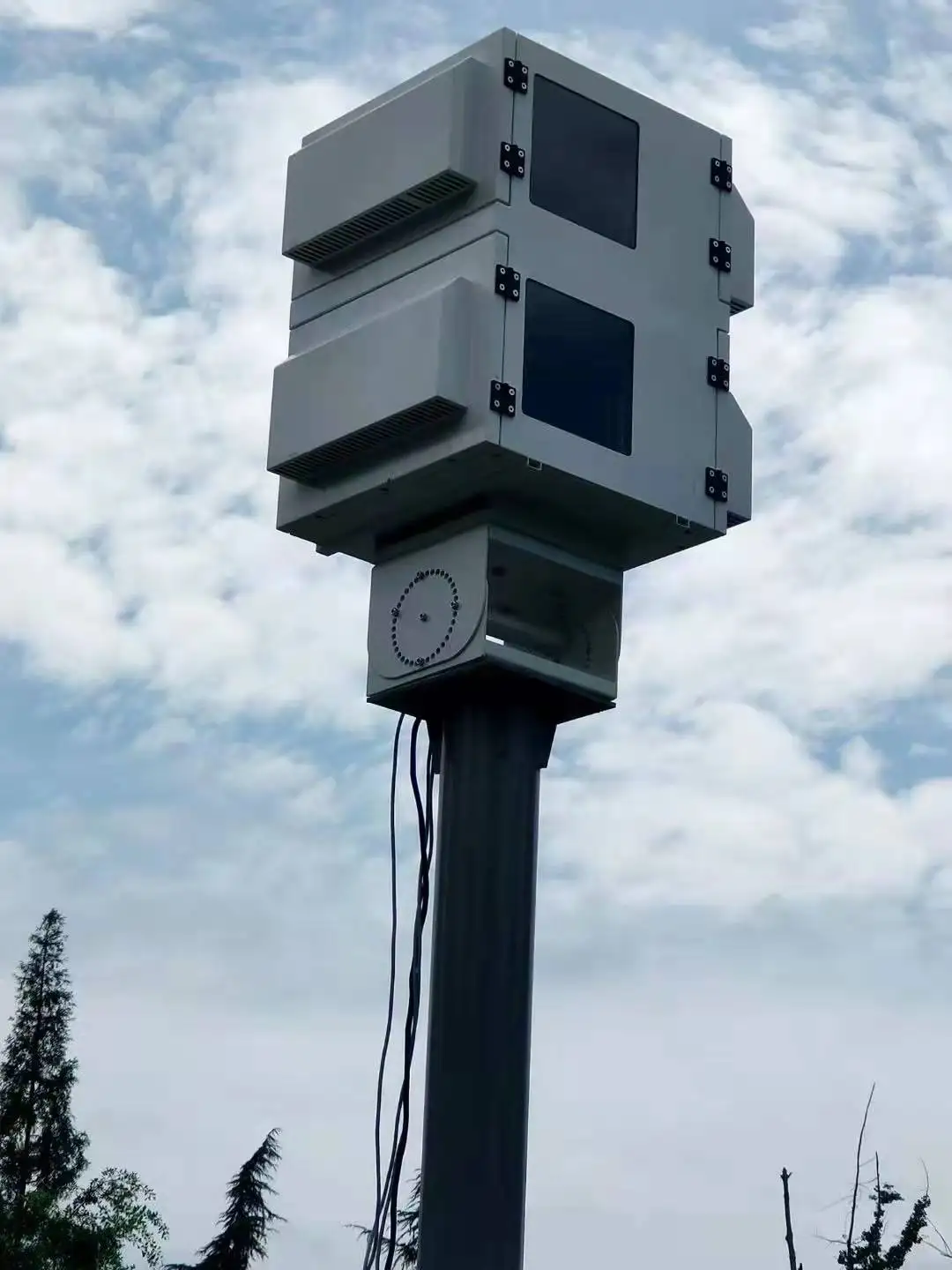 Outdoor Projector Enclosures - Active Cooling & Protection