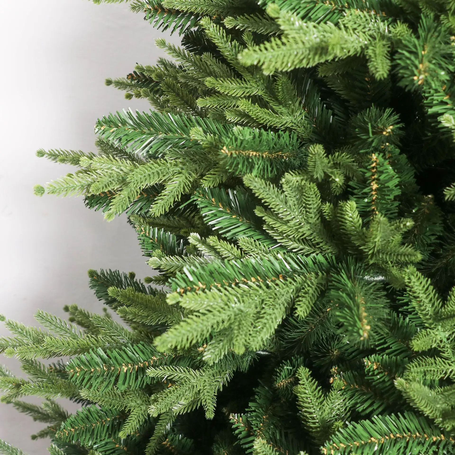 6ft 7ft 7.5ft Pre-Lit PE PVC Mixed Luxury Green Christmas Tree