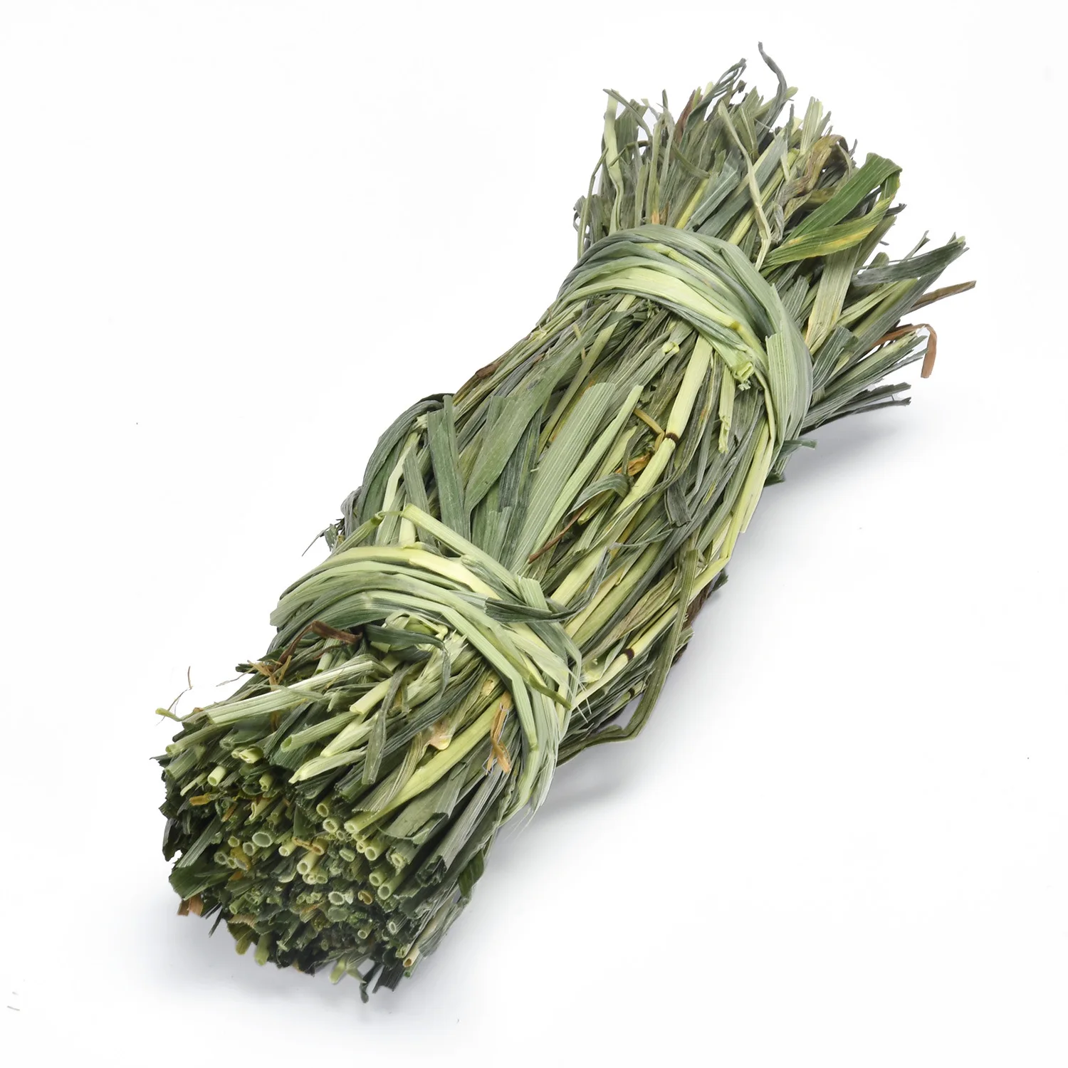 Hot Sale Rabbit Hay Natural Small Animal Activity Chew Toys Rabbits ...