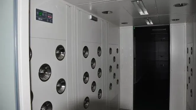 304 Stainless Steel Biopharmaceutical Production Cleanroom Air Shower ...