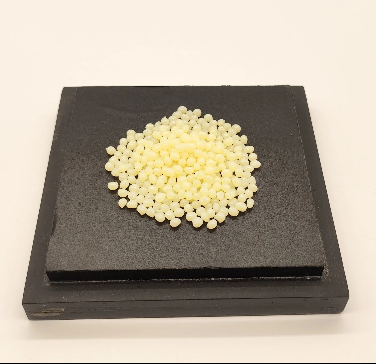 Hot Melt Eva Glue Efficient Seal Adhesive For Packing Applications ...